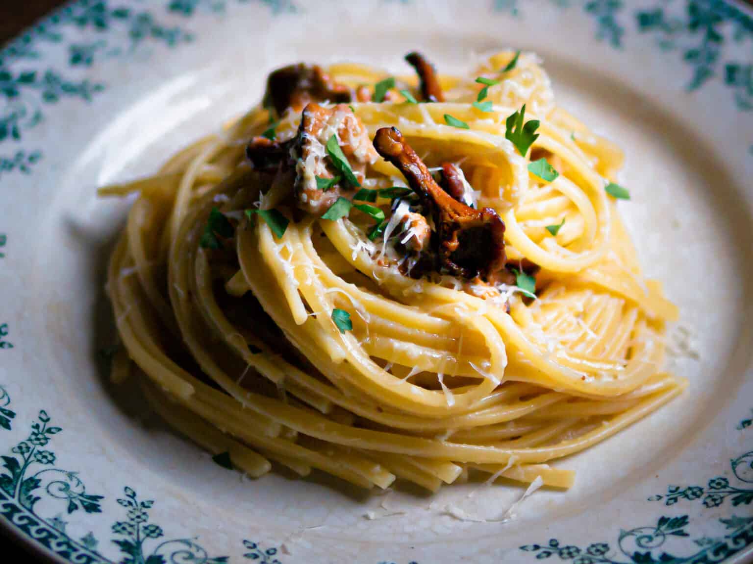 The Creamiest Chanterelle Mushroom Pasta | Nim Pairings