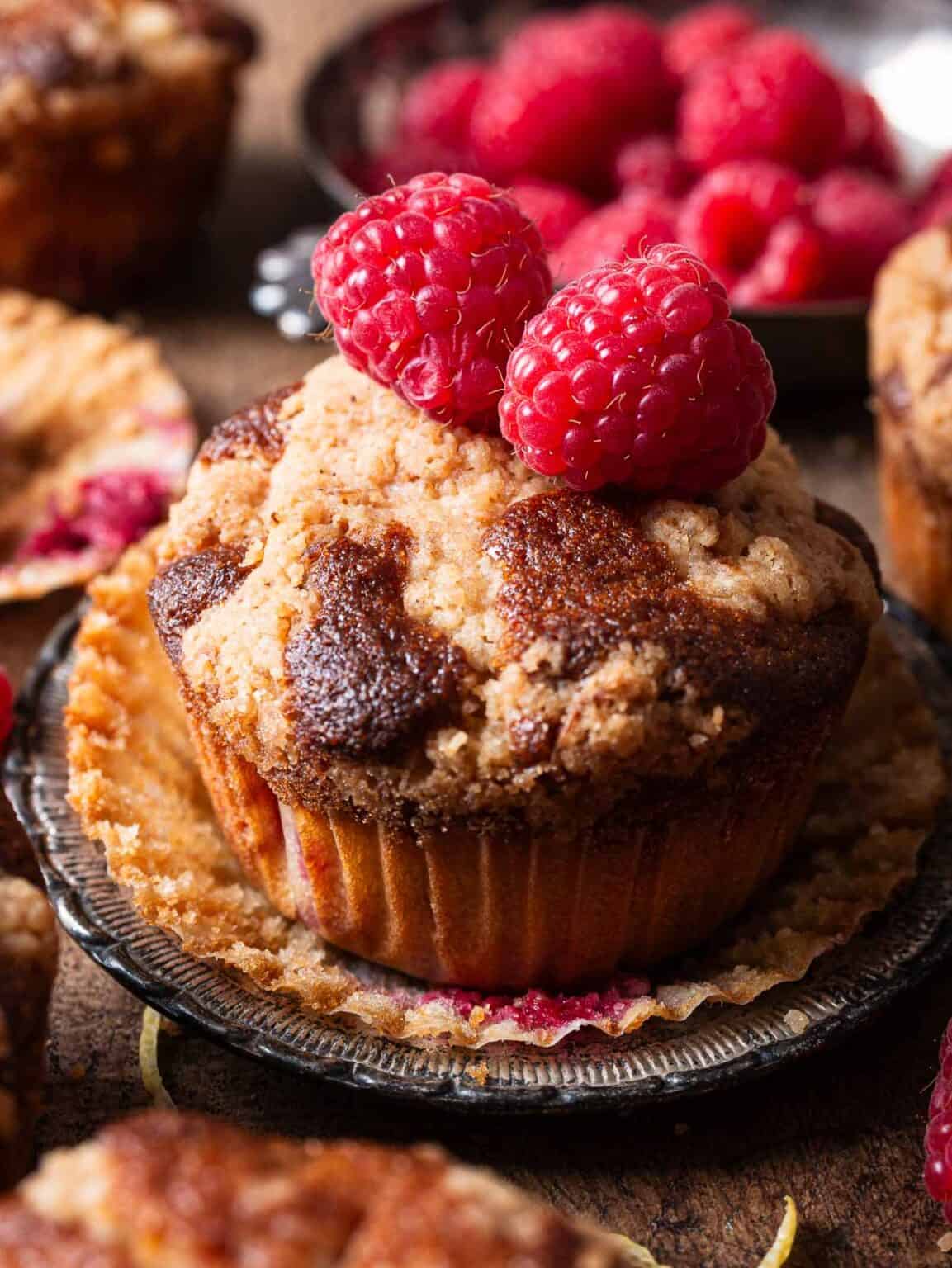 Raspberry Muffins with Lemon Streusel Topping | Nim Pairings