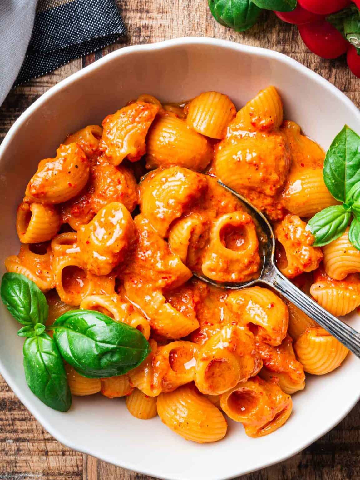 Creamy Red Pepper Pasta With Ricotta | Nim Pairings